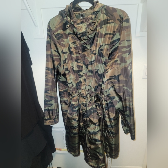 torrid | Jackets & Coats | Camo Hooded Windbreaker | Poshmark